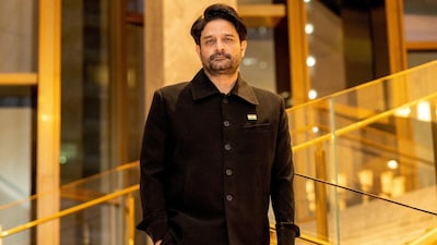 The After Impromptu Bhangra, Jaideep Ahlawat Owns the Moment In A Black ...