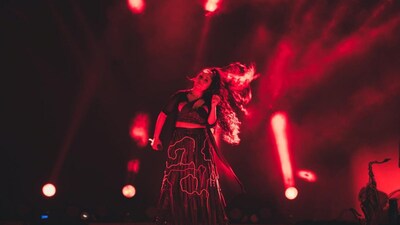 Bollywood Singer Who Sang For Deepika And Katrina Left Home To Marry ...