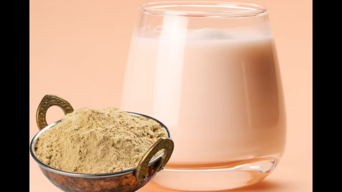 Mix This Powder In Milk For Natural Strength, Calcium Boost & All-Day ...