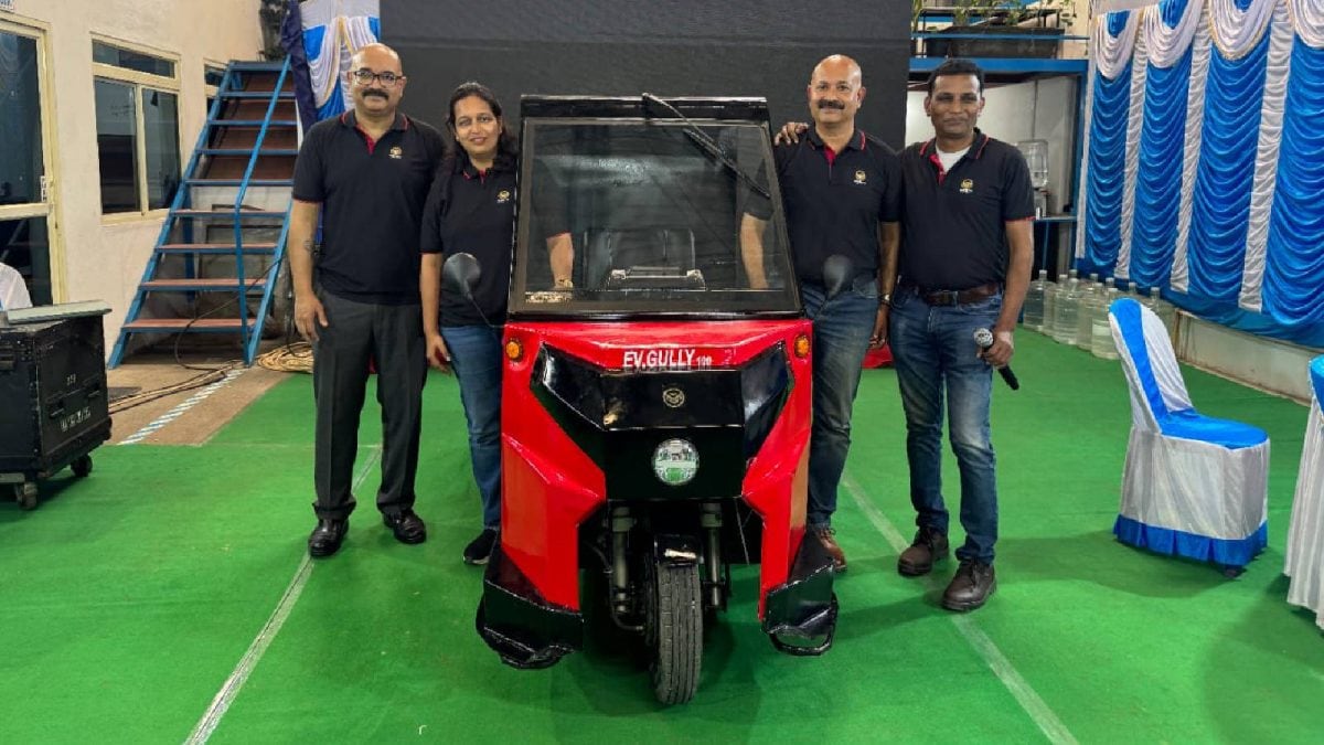 Got A Two-Wheeler License? You Can Now Drive This New Electric Three ...