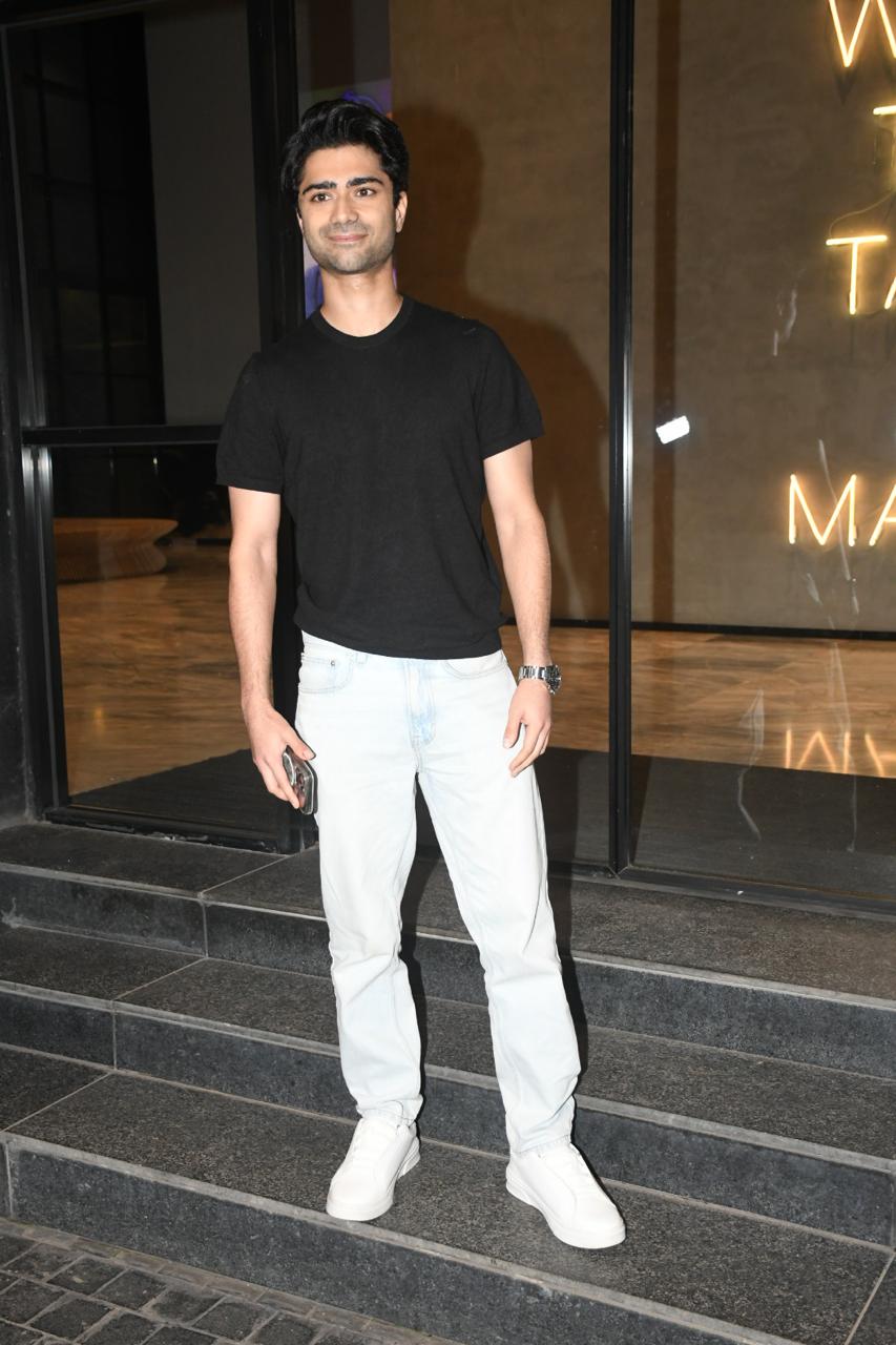 Surveen Chawla, Prajakta Koli And Others Attend Prime Video's Andhera ...