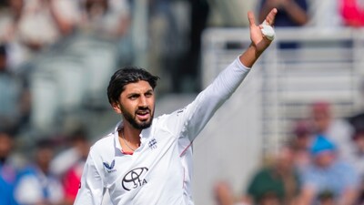 How England 'Legend' Helped Bashir Bowl Magical Ball With Hurt Finger ...