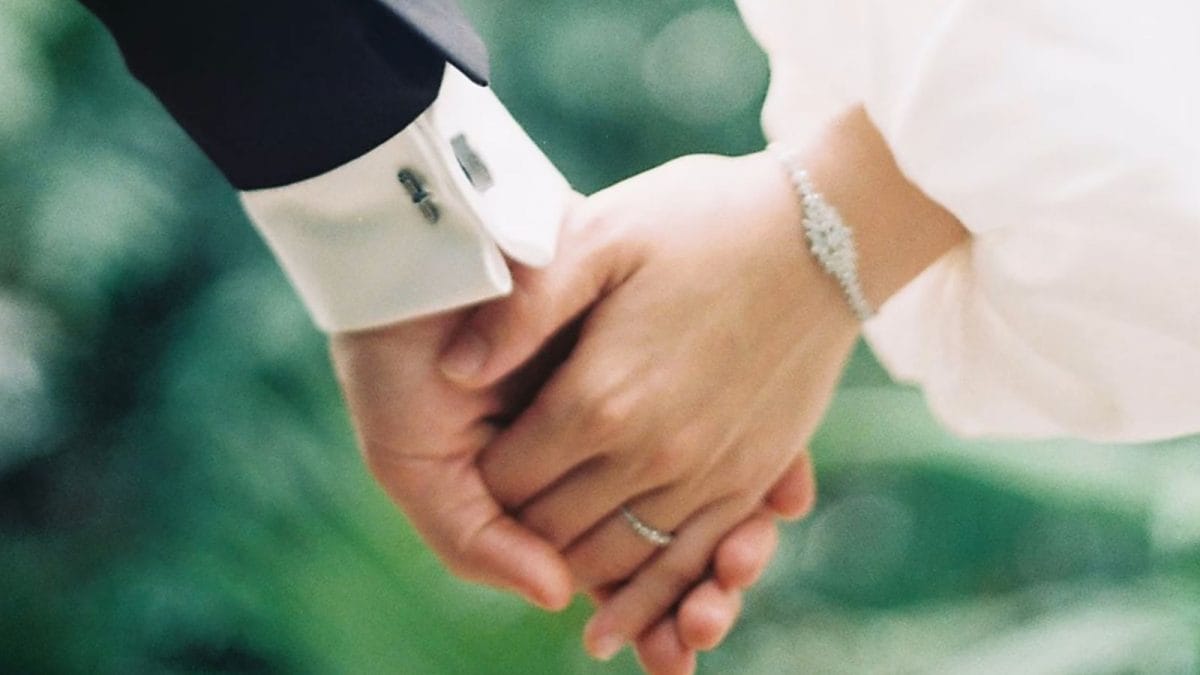 'Live-Streamed Wedding To Husband's Ex': Redditor Exposes Shocking ...