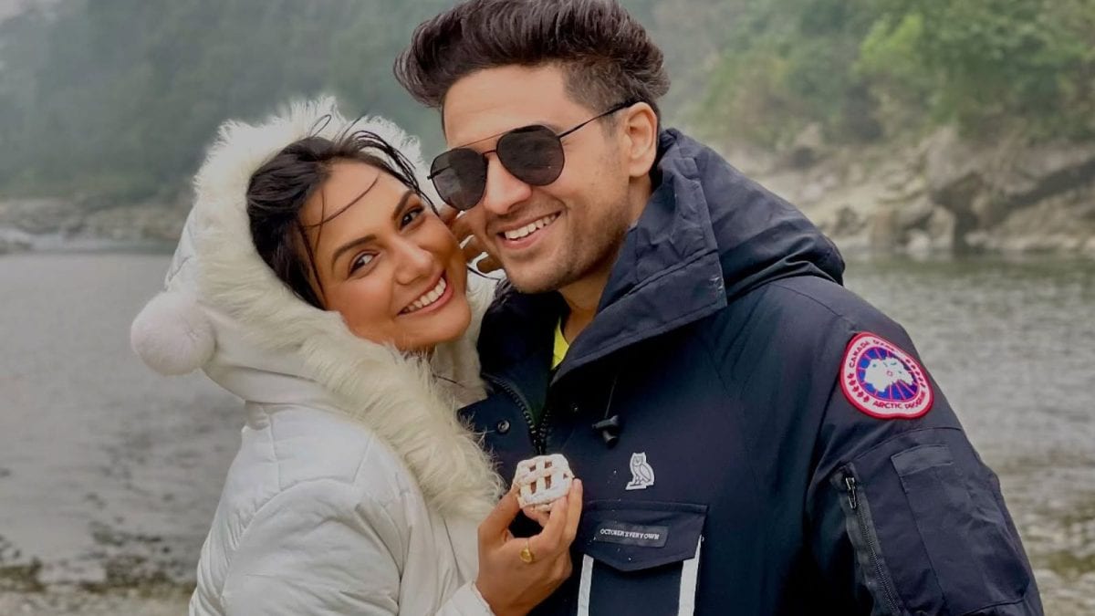 Who Is Akanksha Chamola? The Wife Of Bigg Boss 19 Contestant And Actor ...