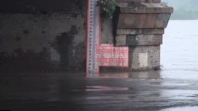 Yamuna Crosses Danger Mark In Delhi; Alert Issued Amid Flood-Like Situation | New-delhi-news ...