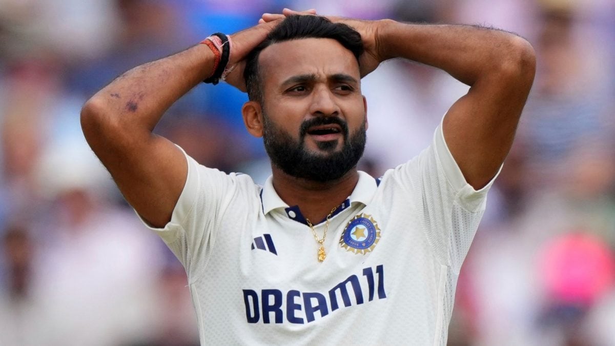'Injection Liya Hai Tu?': Gill Shows Desperation As Akash Deep Suffers ...
