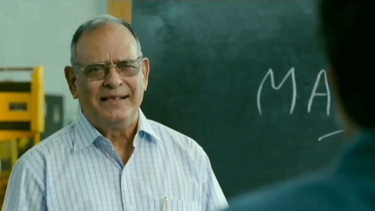 Achyut Potdar, Veteran Marathi Actor And ‘3 Idiots’ Professor, Passes ...