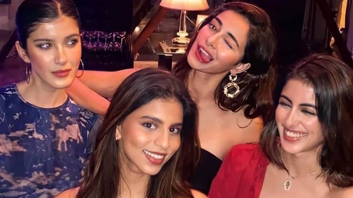 Ananya Panday Reveals Secret Name Of Her Group Chat With Suhana Khan ...