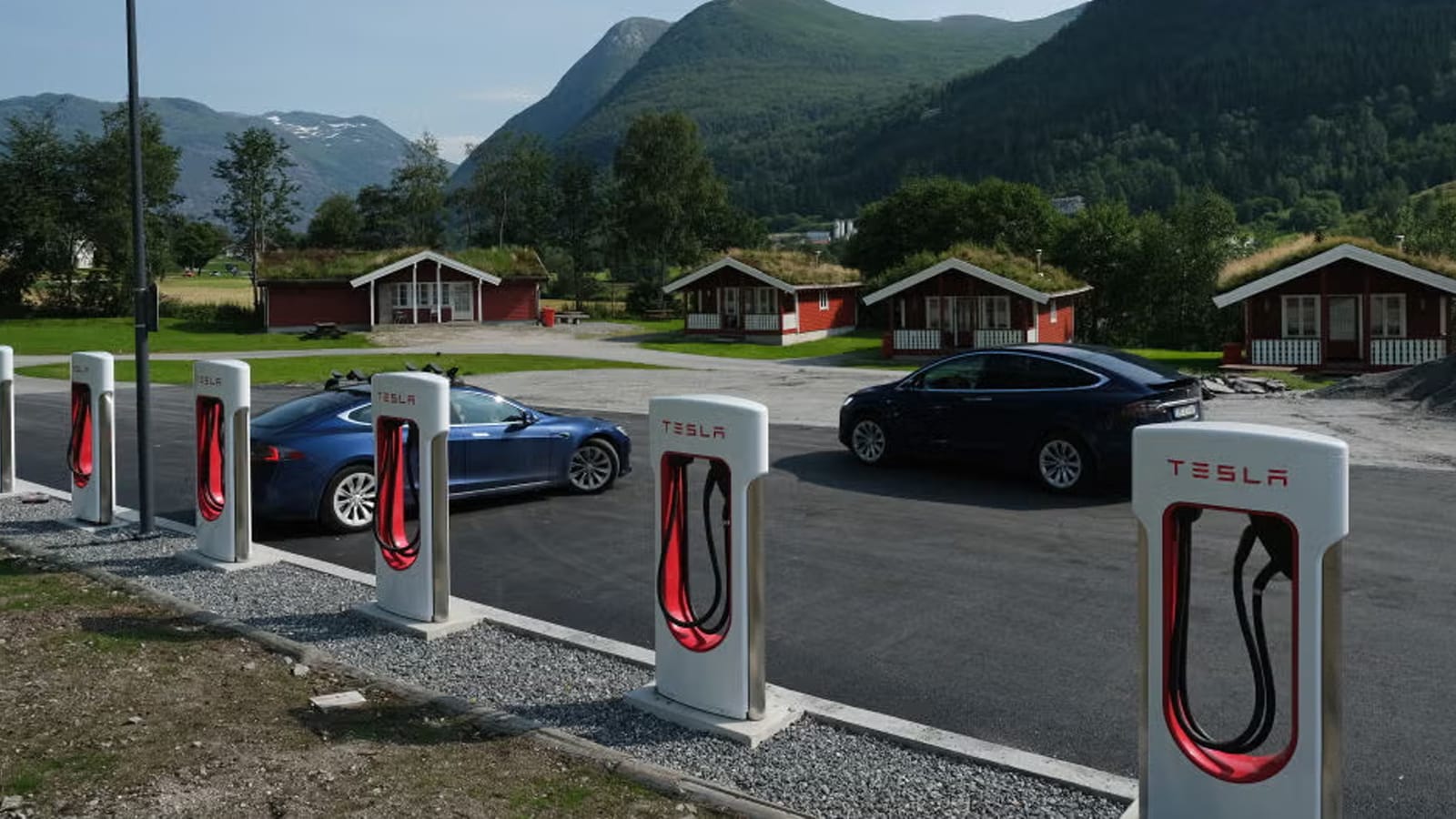 EV Leaders: Top 10 Countries With The Most Electric Cars