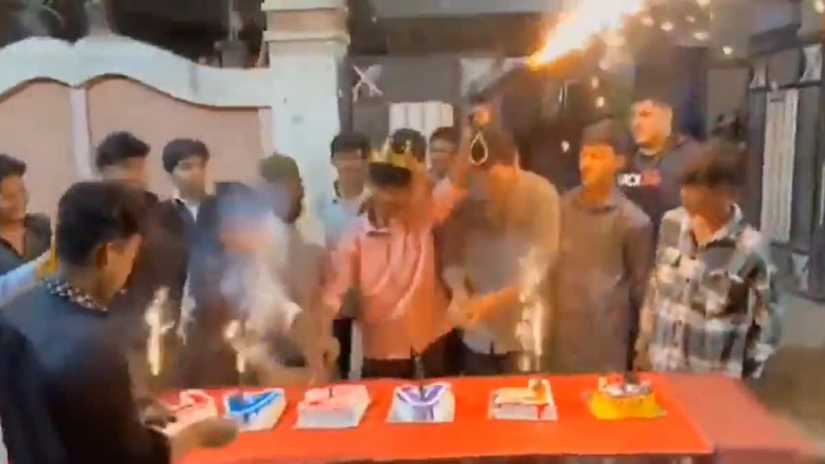 Students Cut Cake With Swords, Blast DJ On Streets In Hyderabad | Video ...