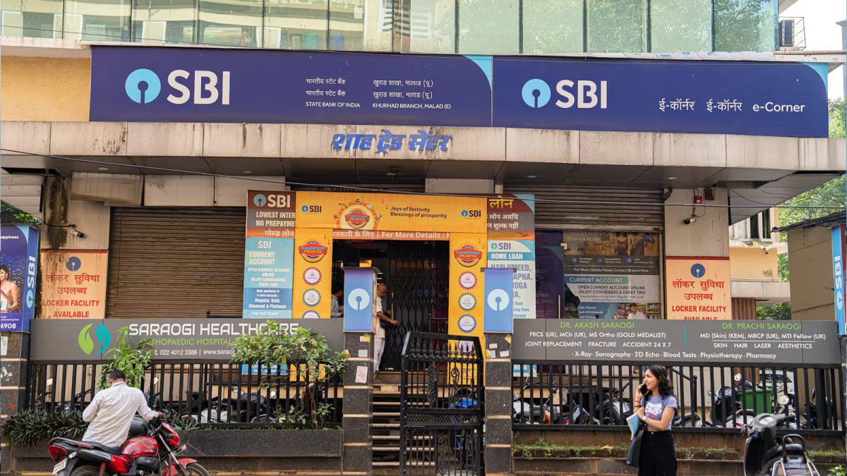 SBI Plans To Buy 200 Ready-To-Move 2 BHK Apartments For ₹294 Crore In ...