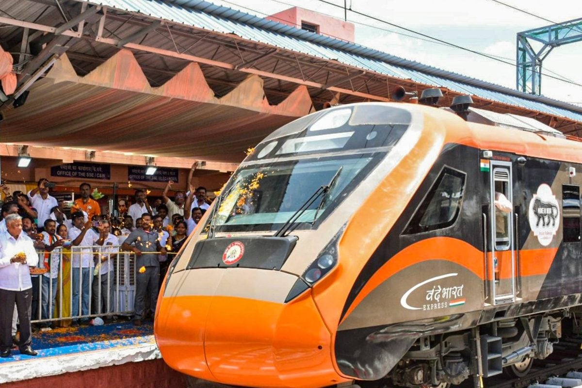 Vande Bharat Sleeper Train To Start Before Diwali On This Route, Check ...