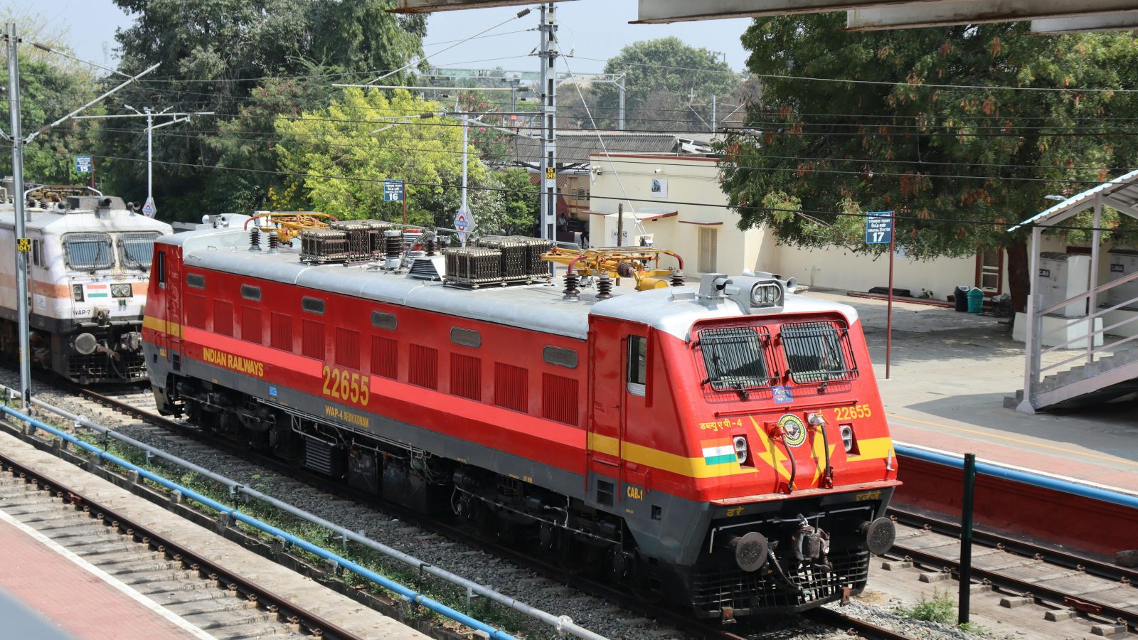 Indian Railways: 7 Reasons Why Gravel Stones Are Laid On Train Tracks