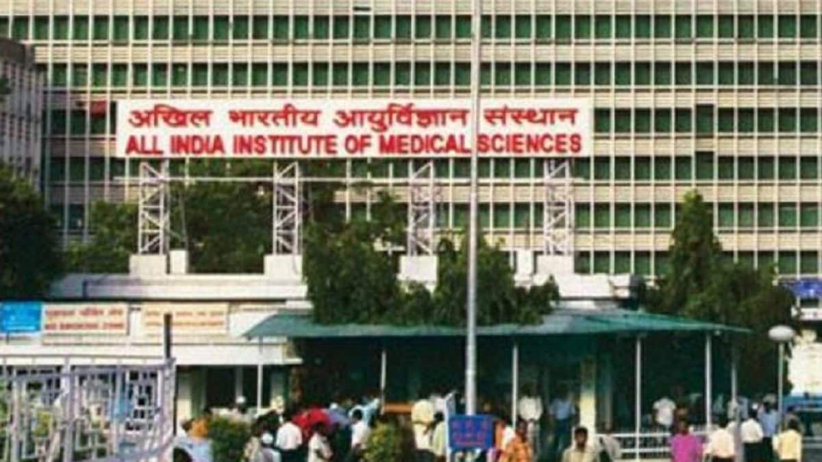 Cutting-Edge Medical Science: AIIMS Hits Milestone With 1,000 Robotic ...