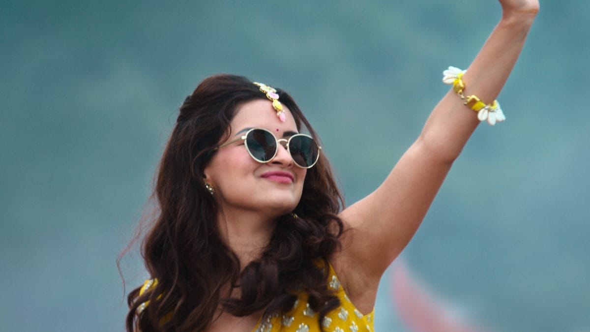 Avneet Kaur’s Love In Vietnam Is First Indian Film To Bag 10,000 ...