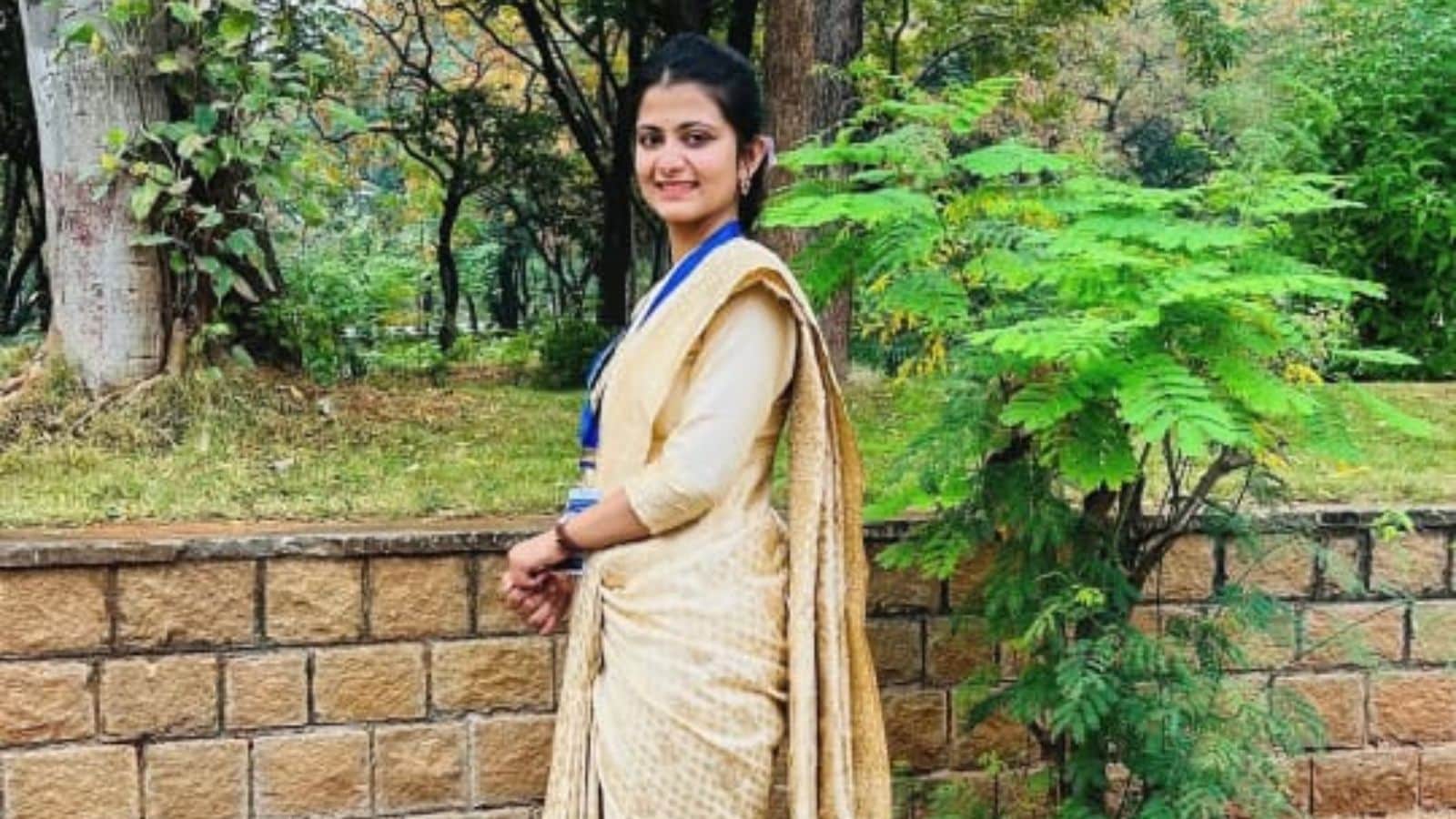 Lost Father At A Young Age, Mother Worked As Labourer: Know IPS Divya Tanwar's Journey