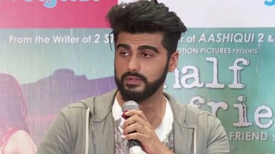 Arjun Kapoor Takes A Dig At His Viral Angry Meme, Stars In Ad That Mocks His 'Lack Of ...