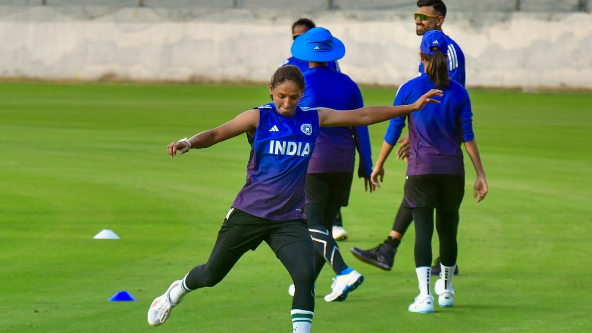 India Women's Team Head Coach Calls Australia Series: 'Real Trail ...
