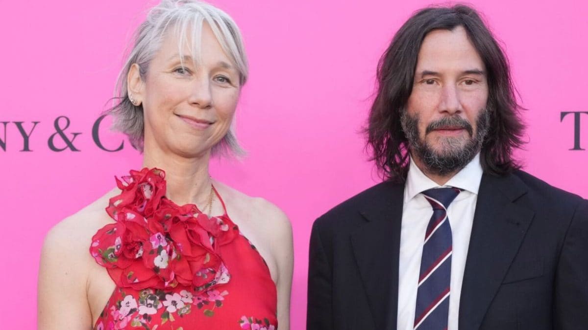Keanu Reeves Secretly Marries Girlfriend Alexandra Grant In Intimate European Ceremony ...