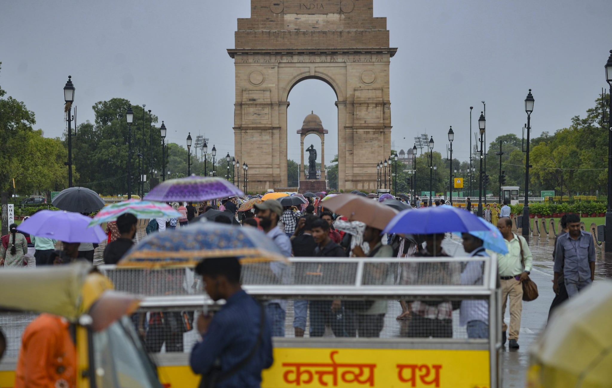 Yamuna Flooding Submerges Homes, Forces Evacuations As Heavy Rain ...