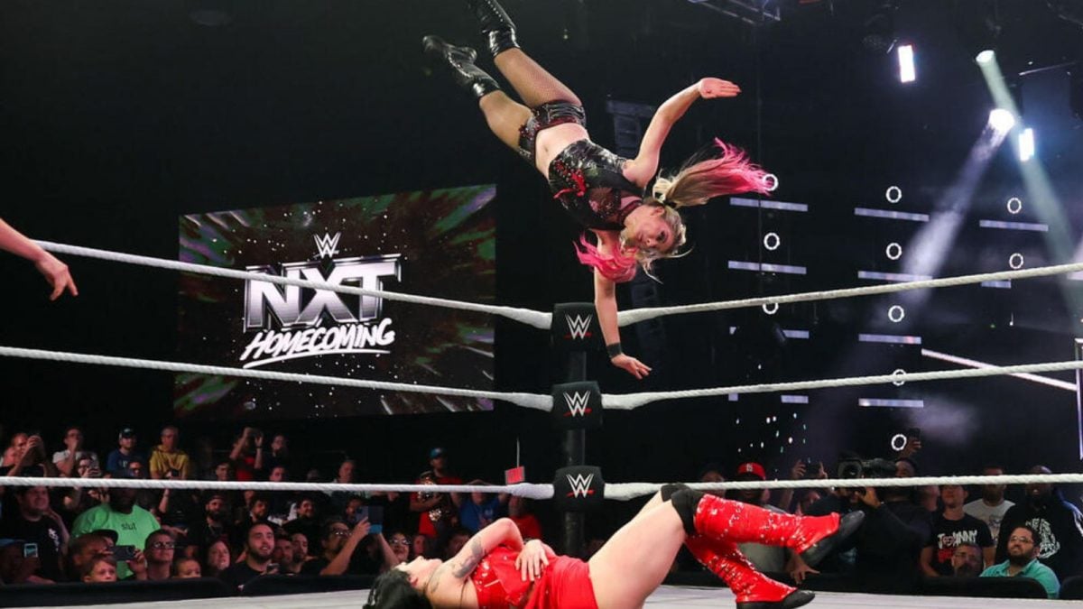 WWE NXT Homecoming: Alexa Bliss, Charlotte Flair Retain WWE Women’s Tag ...