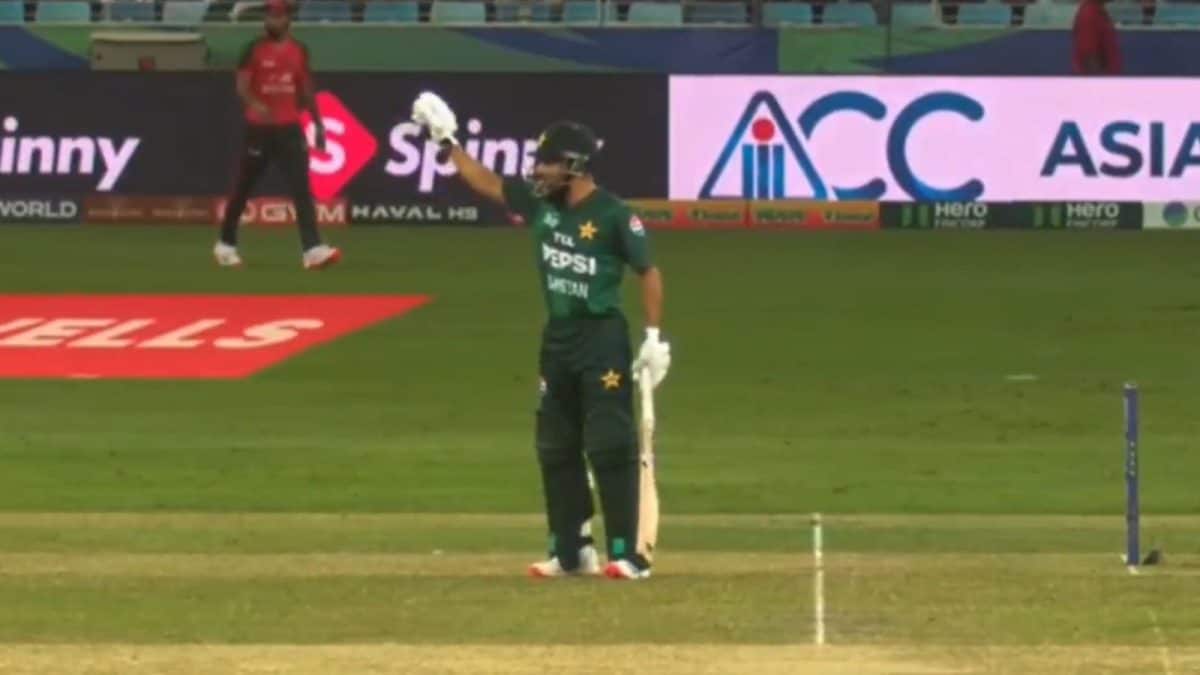 Mohammad Haris’ Awareness Lapse Costs Pakistan A Run, Funny Video Goes ...