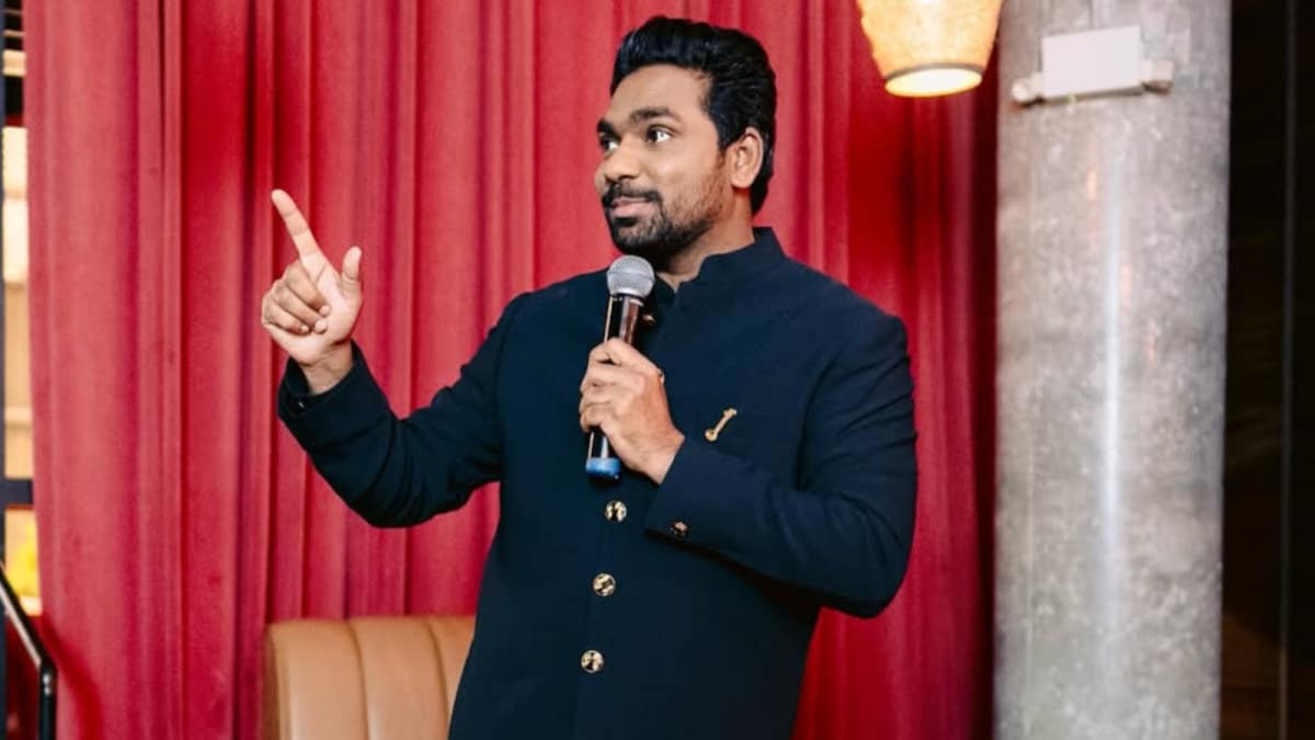 Comedian Zakir Khan To Take A Break From Stage; Announces Limited 'Papa ...