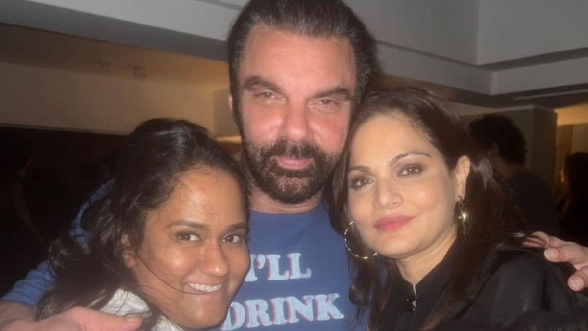 Sohail Khan With ‘Pillars Of Strength’ Alvira Agnihotri, Arpita Khan ...