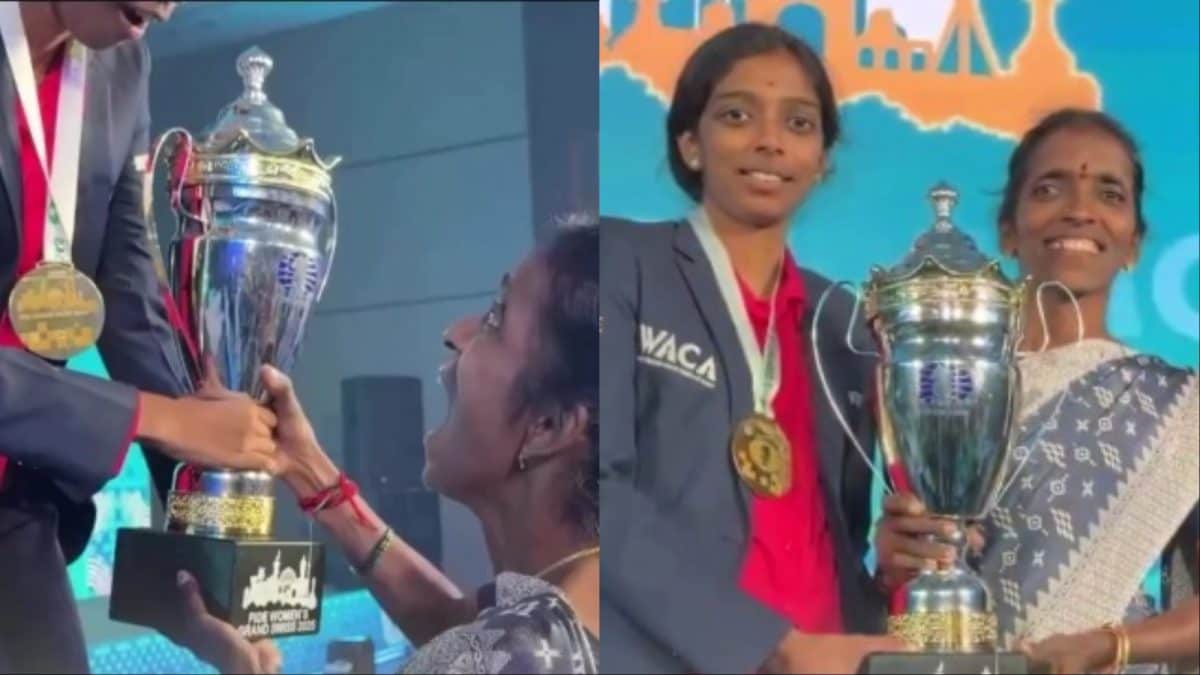 R Vaishali Shares A Wholesome Moment With Her Mother After Historic ...