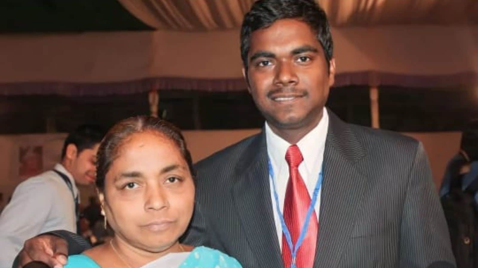 UPSC Success Story: From Repairing Bicycles To Becoming IAS, Know Varun Baranwal's Journey