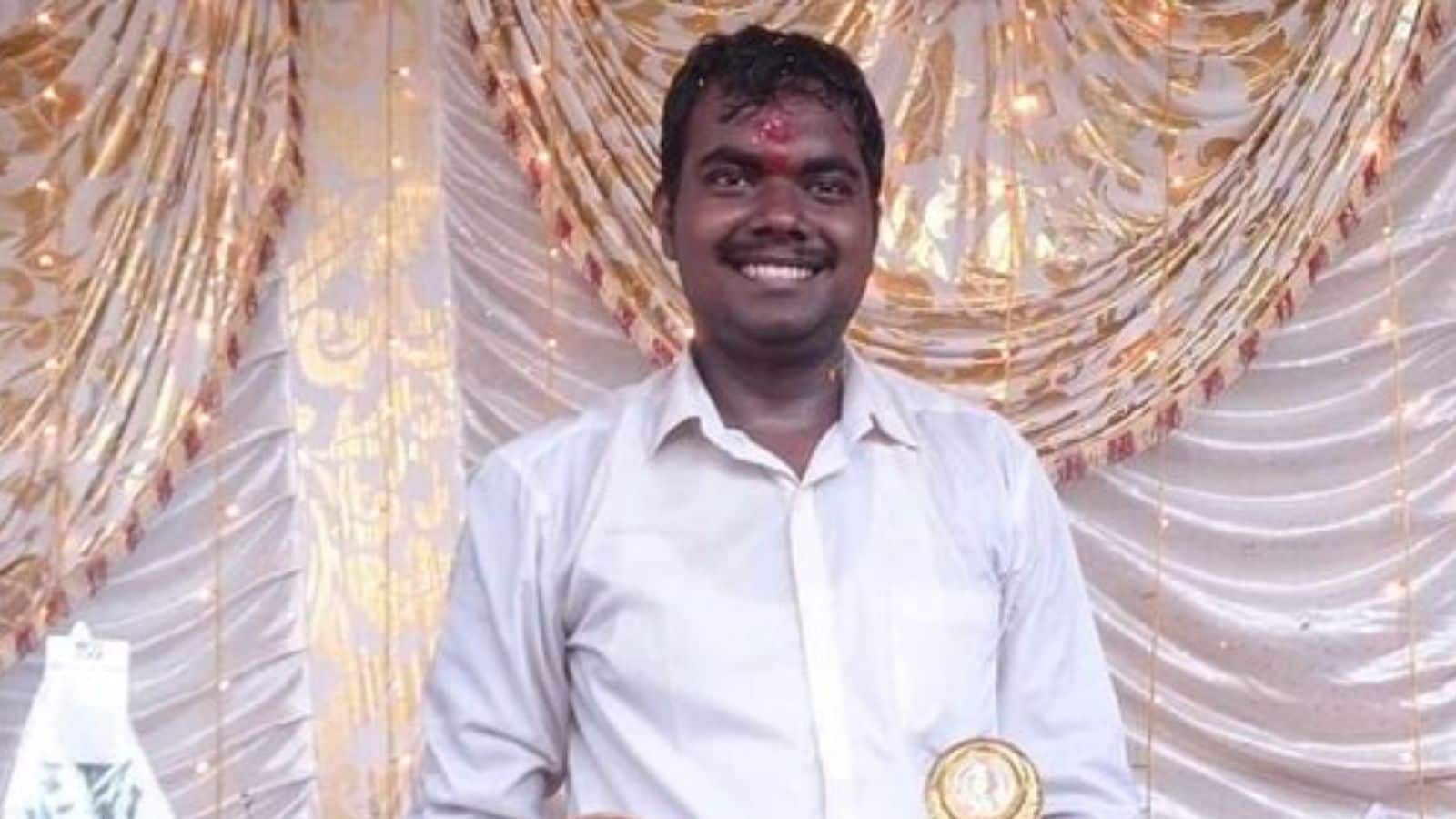 UPSC Success Story: From Repairing Bicycles To Becoming IAS, Know Varun Baranwal's Journey