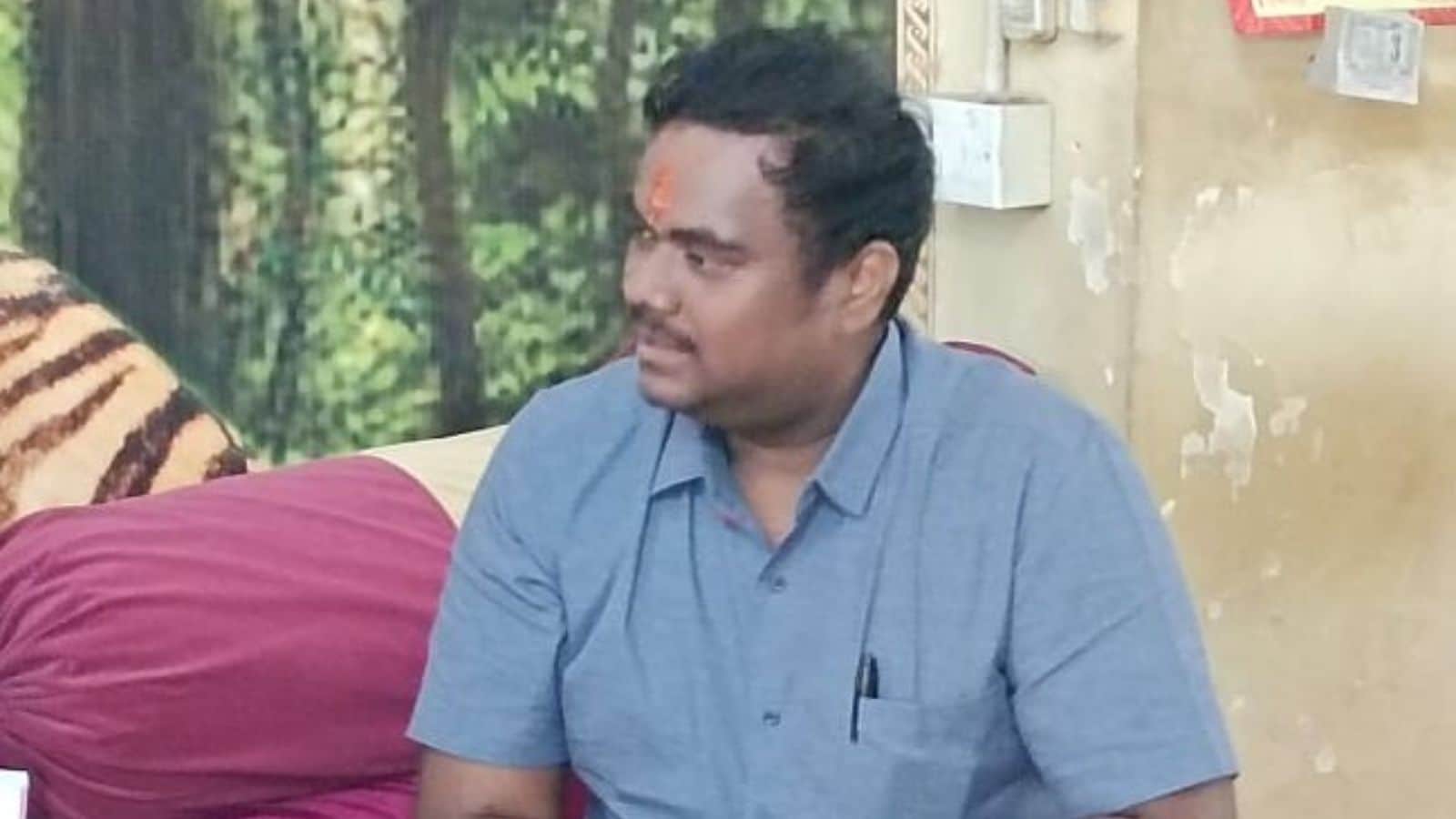 UPSC Success Story: From Repairing Bicycles To Becoming IAS, Know Varun ...