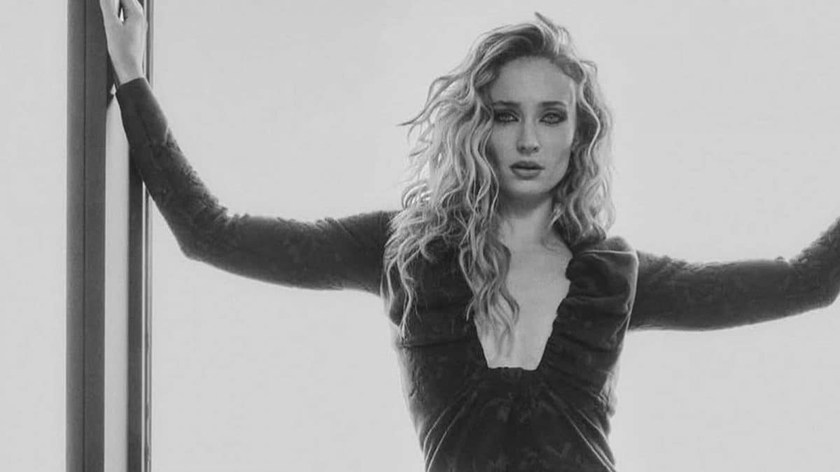 Sophie Turner Can ‘Finally’ Talk About Playing Lara Croft In New Tomb ...