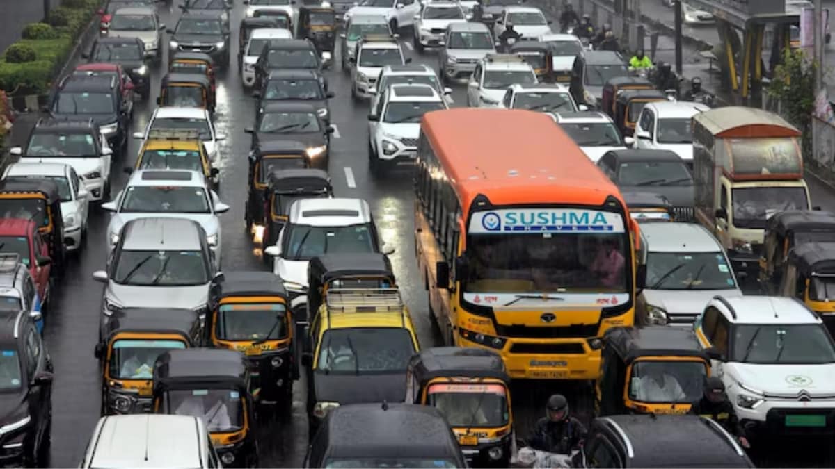 Mumbai Traffic Advisory: Ganesh Visarjan Today, Check Routes That Are ...