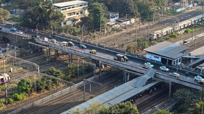 Mumbai's Elphinstone Bridge Shut: Motorists Can Cross Dadar, Parel ...