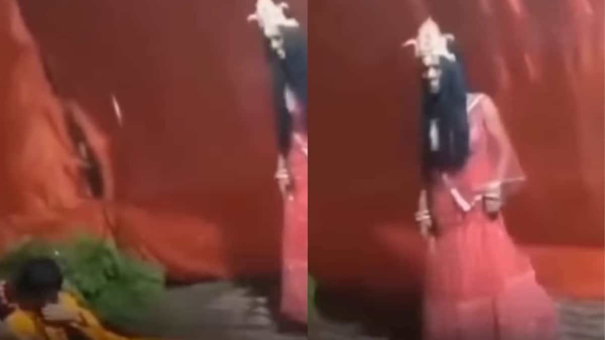This Ramleela Goof-Up Turns Stage Into Comedy Gold: ‘Acha Hua Ye Dekhne ...