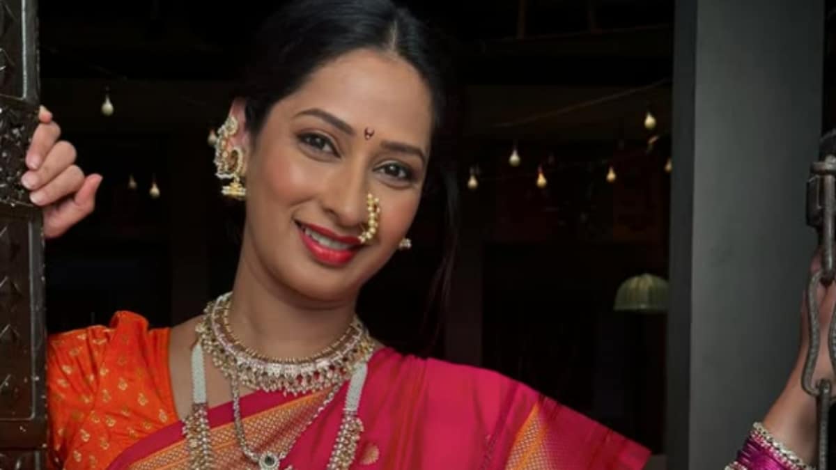 Who Is Shantanu Moghe, Pavitra Rishta Actress Priya Marathe’s Husband ...