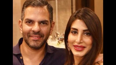 Who Is Priya Sachdev? Inside Her First Marriage And Life With Sunjay ...