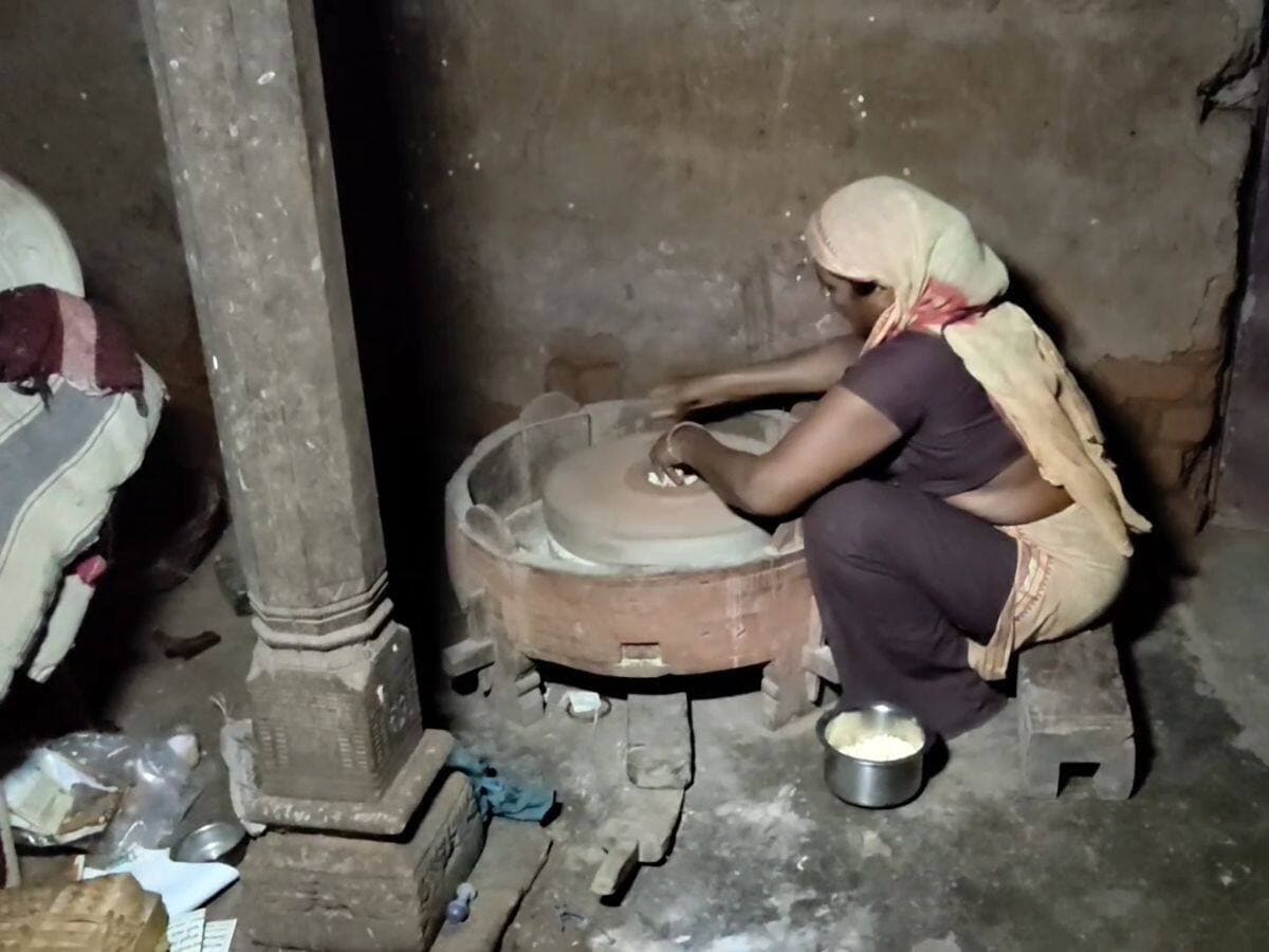 15 Days In Darkness: A Village In Gujarat Battles Power Outage While ...