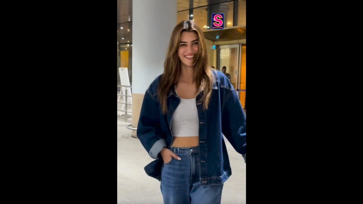 Don’t scroll! Kriti Sanon’s slo-mo walk in denim stops hearts ...