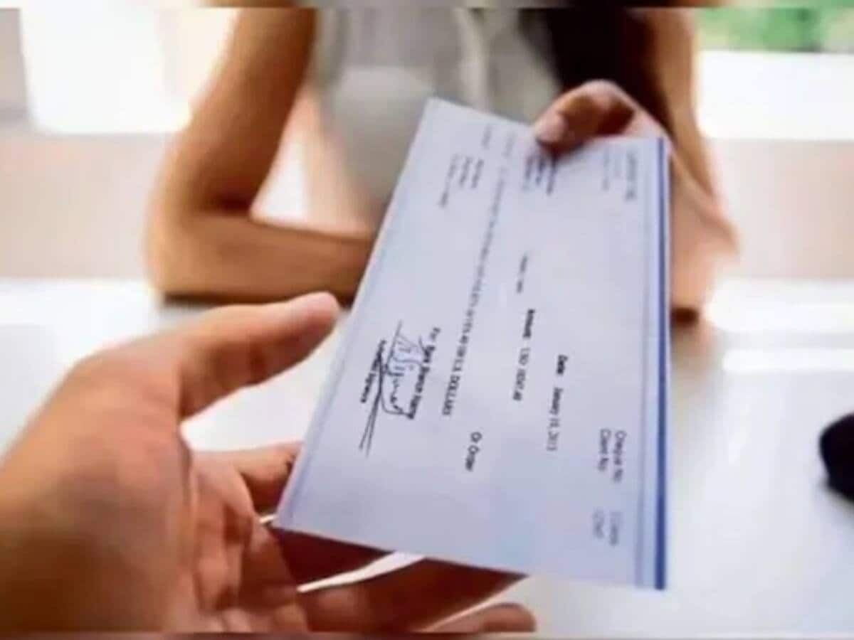 Will Your Cheque Be Cancelled If You Write 'Lac' Instead Of 'Lakh'? RBI ...