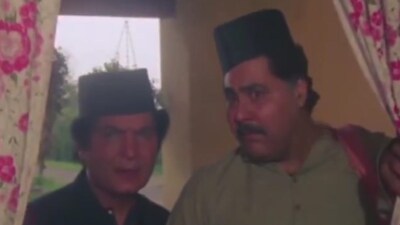 Satish Shah Dies Four Days After Asrani; Their Nostalgic Scene From Ghar Ki Izzat Goes Viral ...