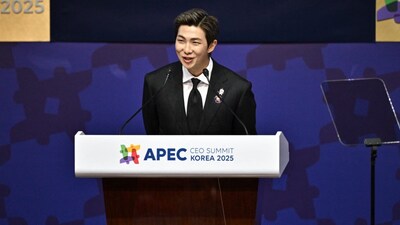 BTS Leader RM Calls For 'No Borders, No Limitations', Delivers Strong ...