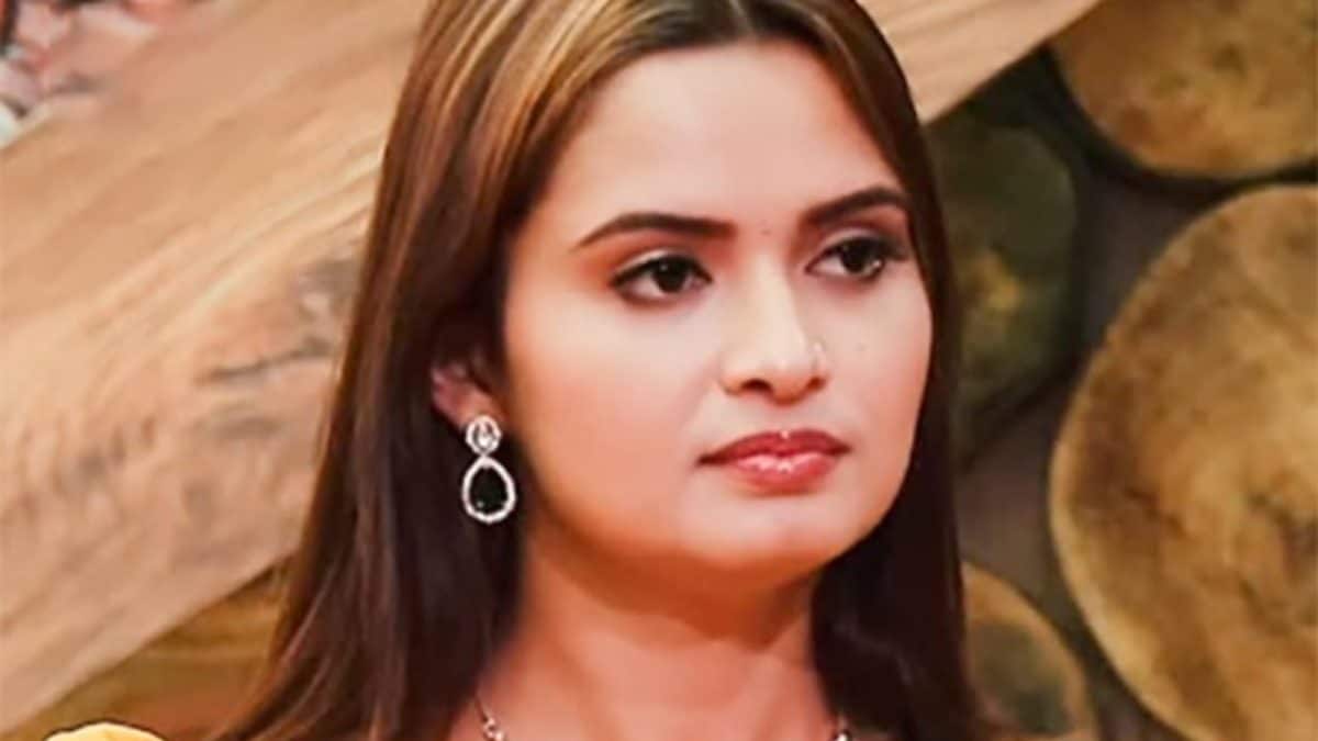 Bigg Boss 19's Neelam Giri Opens Up On Divorce: 'There Was Never A ...