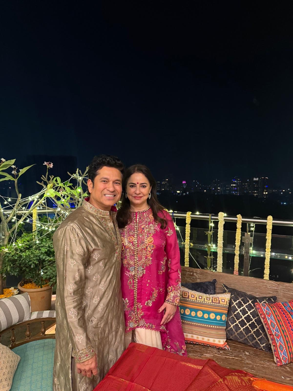 'From Tendulkar To Pant': Indian Cricketers Enjoy The Festival Of ...