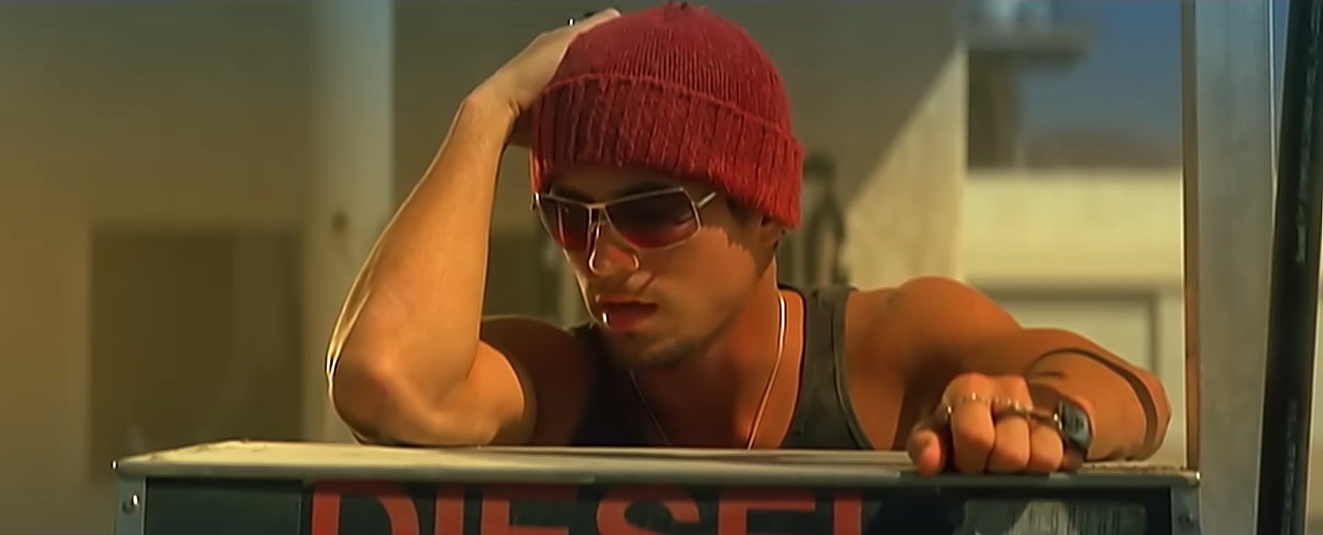 10 Best Enrique Iglesias Songs You’ll Want To Play On Repeat