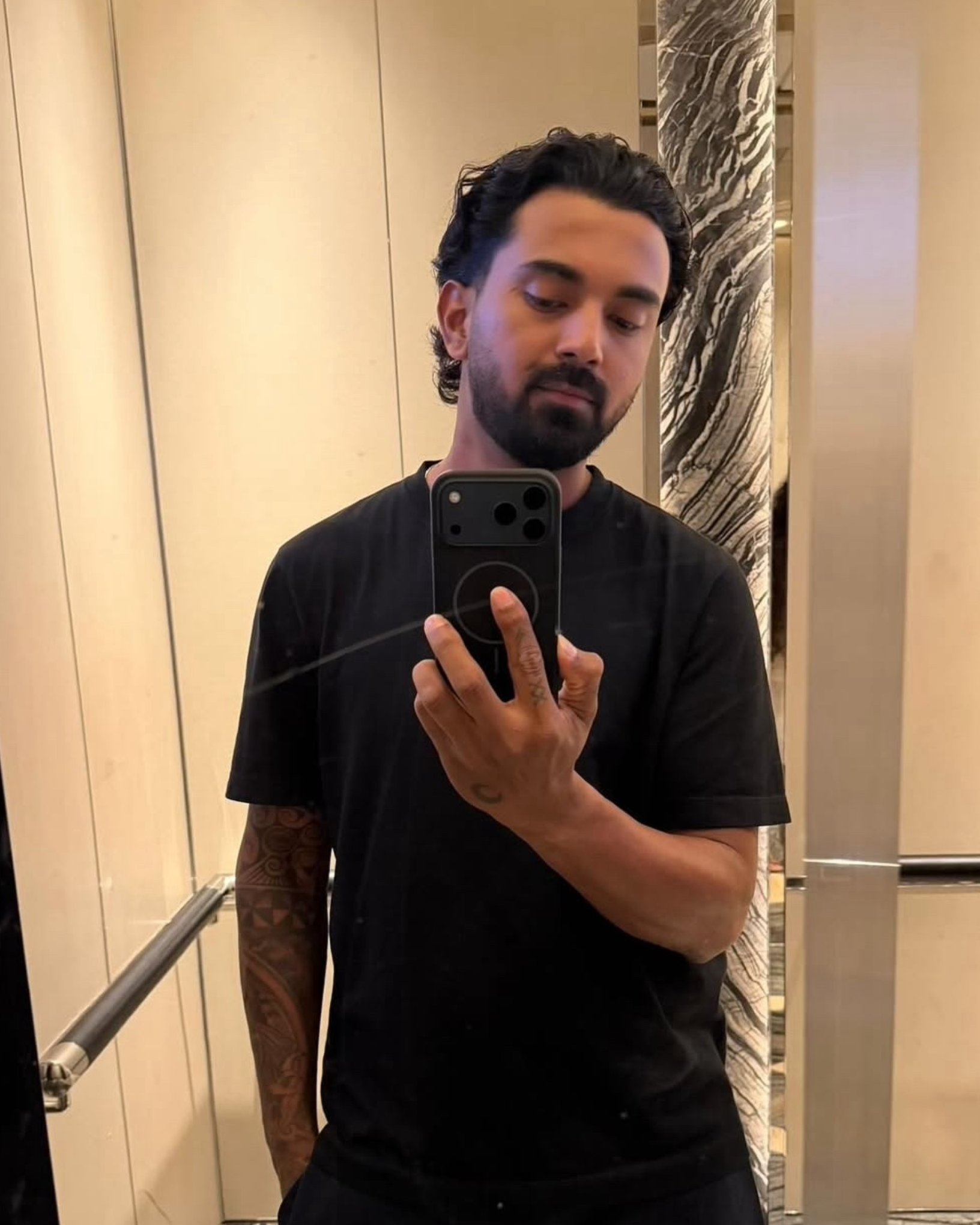 KL Rahul Debuts New Hairstyle Ahead Of India Vs Australia ODI Series ...