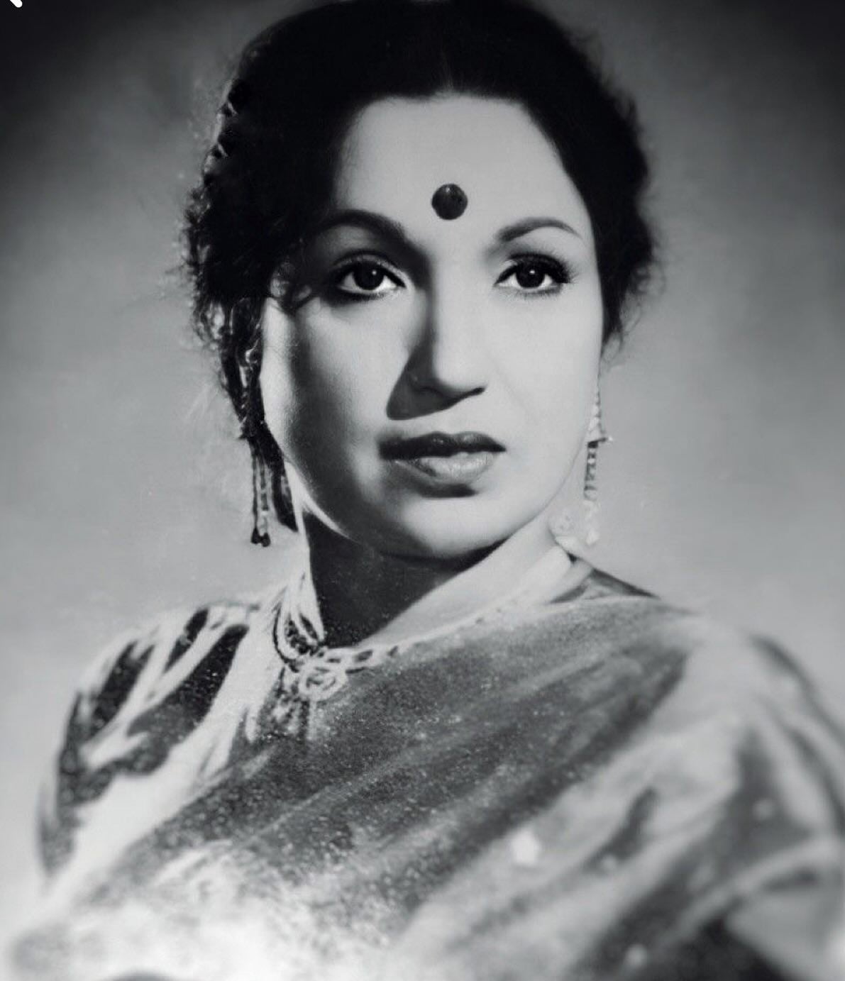 One Slap Couldn’t Stop Her! This Actor Reigned Over Bollywood For 70 Years