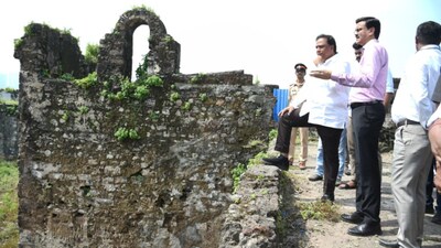 Mumbai's 13th-Century Mahim Fort Set For 'Wall-To-Wall' Revamp ...