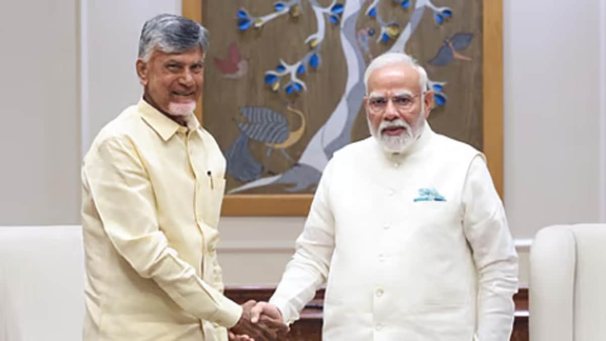 PM Modi Congratulates Chandrababu Naidu On Completing 15 Years As ...